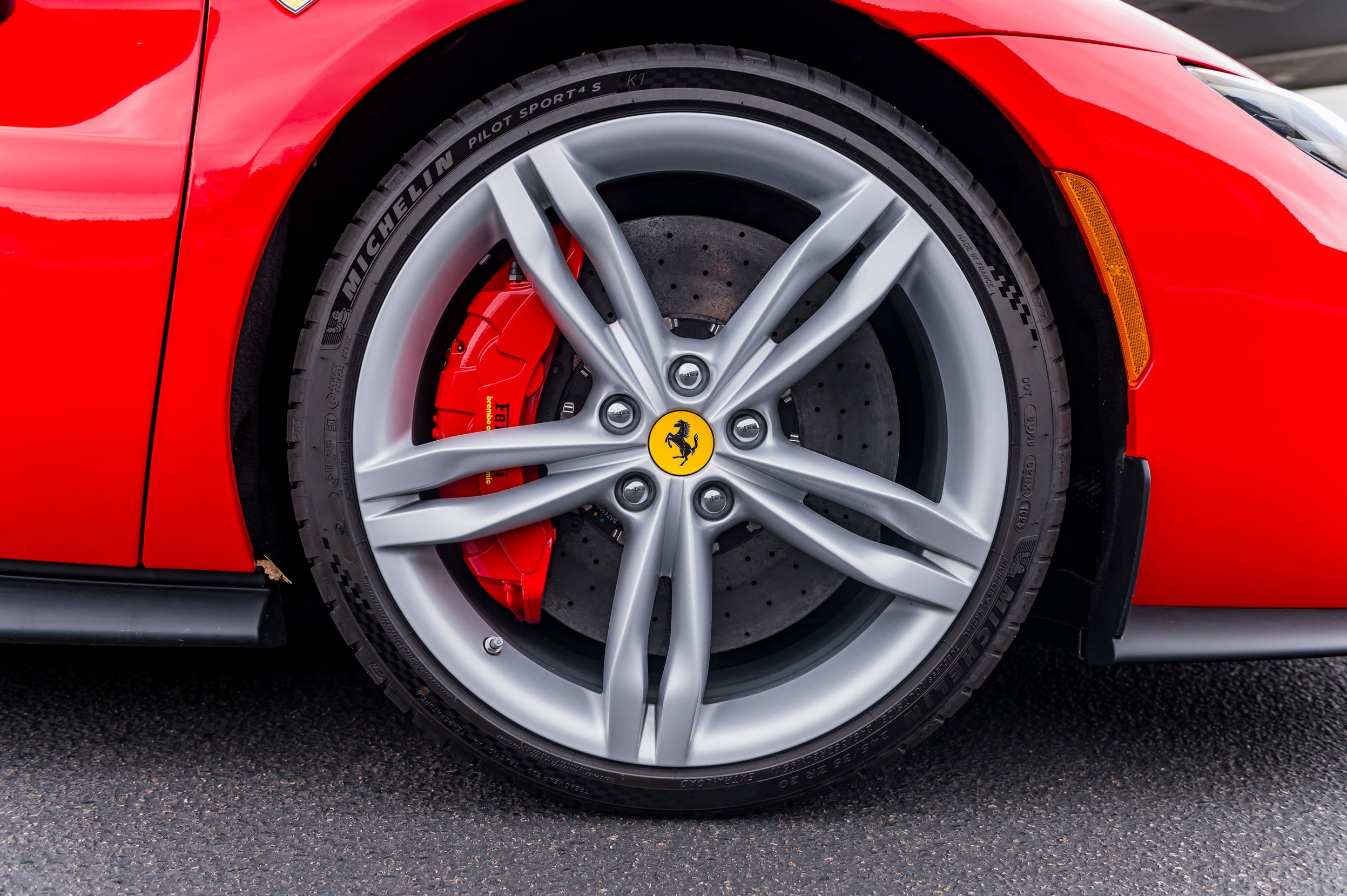 Ferrari Exterior Coloured calipers set, Rosso Corsa — Boch Exotics Pro Shop